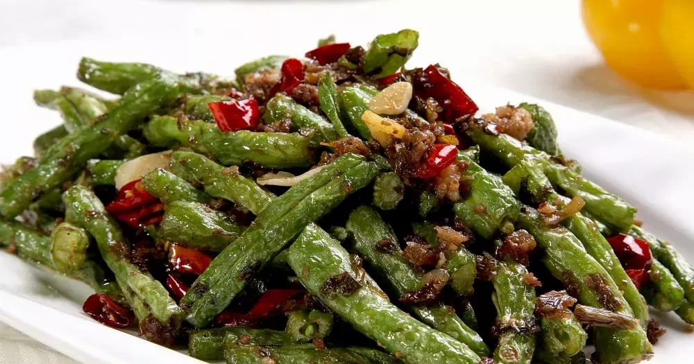🍽️ How to Make Ganbian Sijidou (Dry-Fried Green Beans) at Home ...